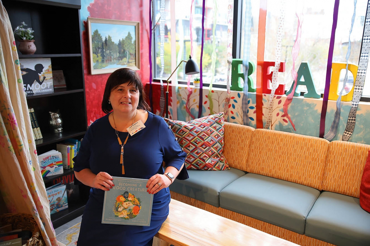 Celebrating the New Village Commons Sue Mallon Reading Nook - carya